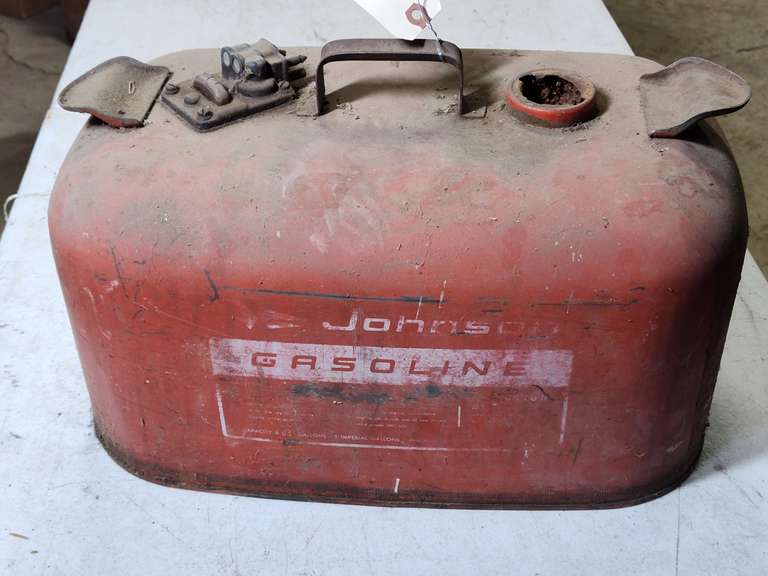 Johnson boat gas tank - appears to have some rust in the tank ...