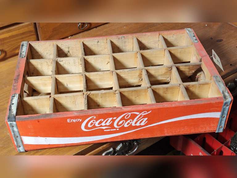 Wood Coca-Cola crate - Northern Kentucky Auction, LLC