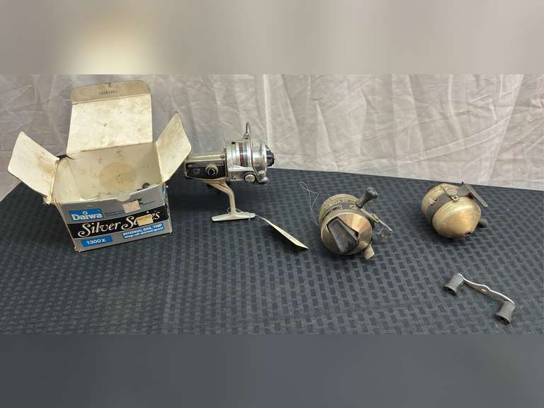 Zebco Omega 33, Taiwan 1300x and Zebco 66 - Northern Kentucky Auction, LLC