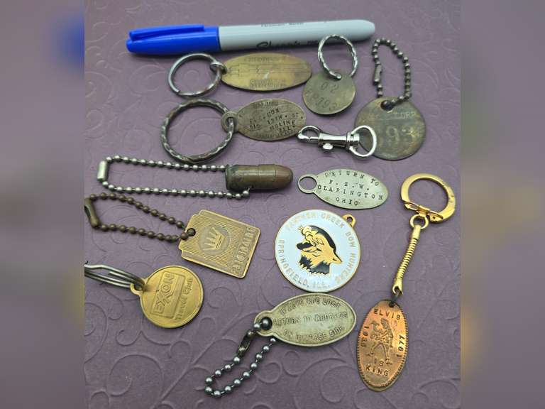 Varied Group of Interesting Advertising & Registered Key FOBS - Bow ...
