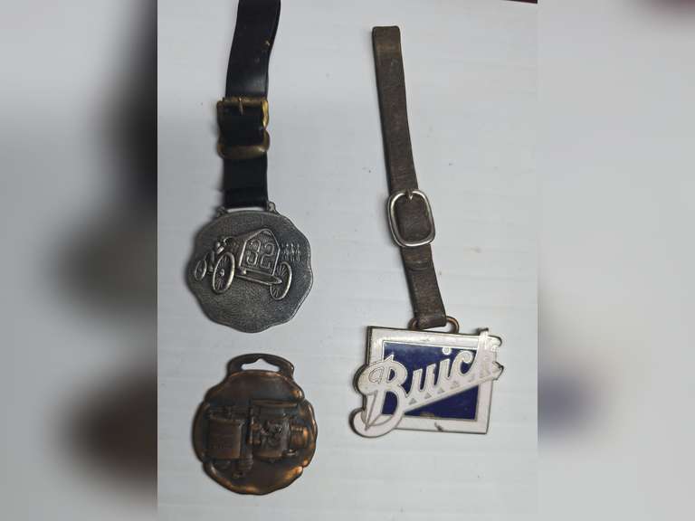 "Buick" Enameled, Early #32 Race Car & Rayfield Carburetors Watch FOBS ...