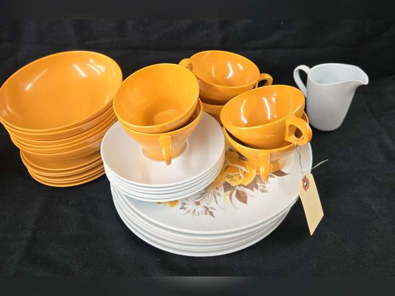 Texas ware dishes - Northern Kentucky Auction, LLC