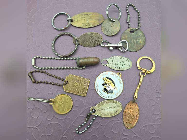 Varied Group of Interesting Advertising & Registered Key FOBS - Bow ...