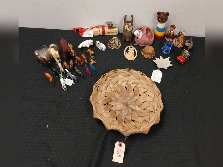 Trinkets and Toys - Northern Kentucky Auction, LLC