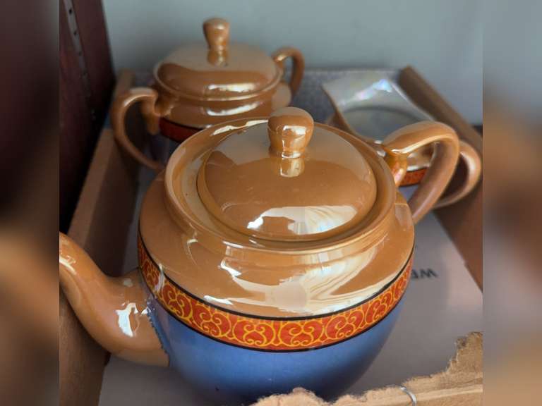 Blue and peach lusterware tea set - Northern Kentucky Auction, LLC