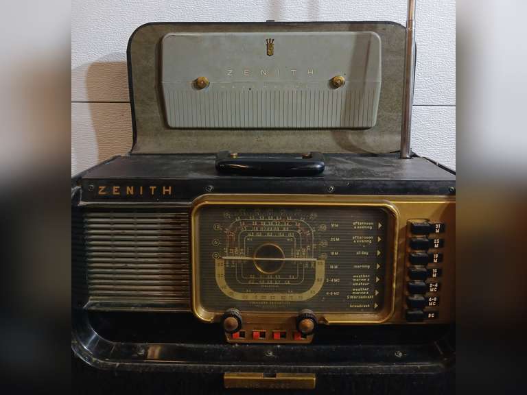Zenith Wave Magnet trans oceanic marine shortwave radio - Northern ...