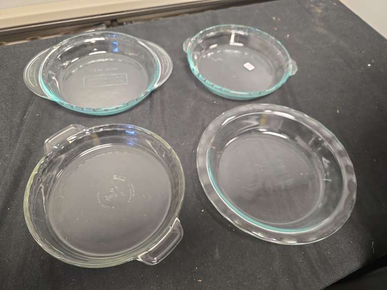 Pyrex and Anchor Hocking Glass Pie Pans - Northern Kentucky Auction, LLC