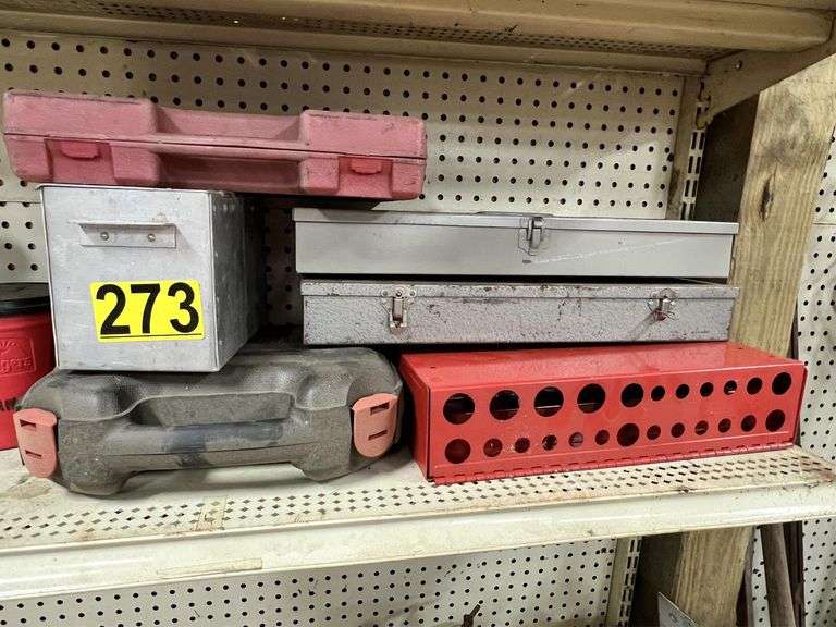 Tool boxes - Nutt Auction