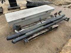 Aluminum tool box & 2 sets of running boards - Nutt Auction