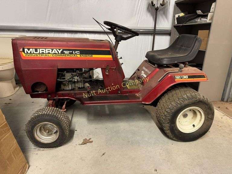 Murray 12hp lawn tractor Condition unknown - no mower deck - Nutt Auction