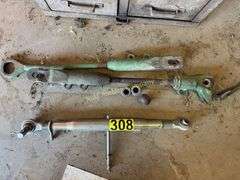 Tractor top link & lift arms - Nutt Auction