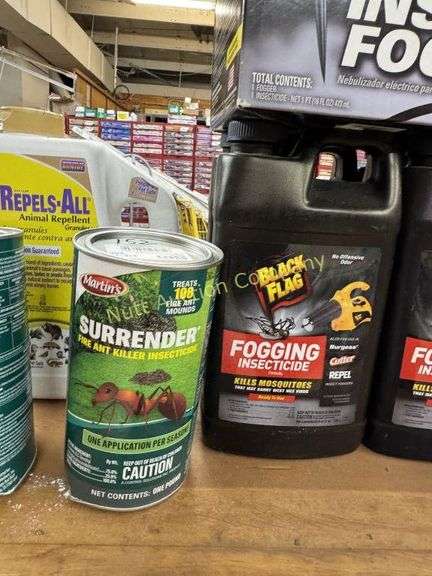 Black Flogging Insecticide, Martins Surrender ant killer, Repels. All ...