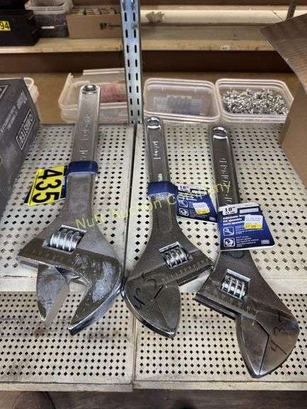 Vulcan adjustable wrenches 24", 18" (2) - Nutt Auction