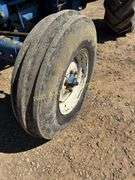 Ford 5610 Tractor w/7210 Loader - Nutt Auction