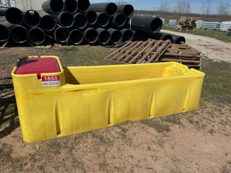 Ritchie EcoFount 1 Livestock Water Trough, 50 Gall 6 ft tub - Nutt Auction