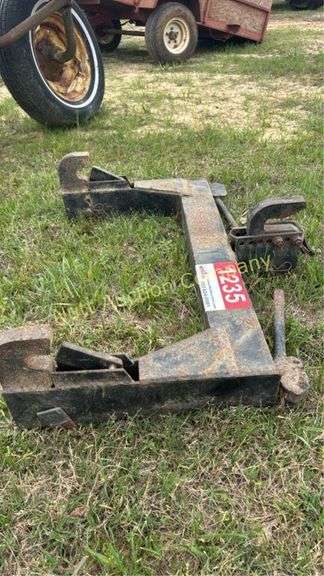 Quick Attach 3 point lift - Nutt Auction