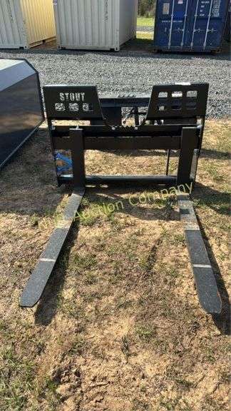Stout FS3WTPEFF-48-2 Quick Attach Pallet Forks Serial Number: 103485 52 ...