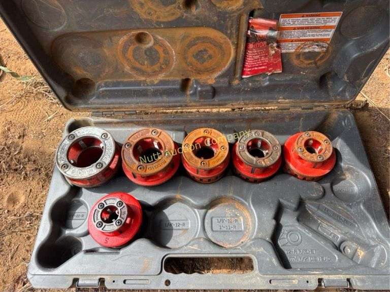 RIDGID 12-R Pipe Threading Die Set, Includes 6 Dies - Nutt Auction