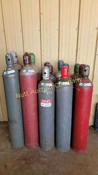 Carbon Dioxide CO2 Compressed Gas Cylinders, - Nutt Auction