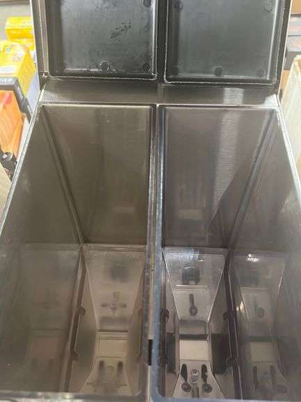 Fetco Stainless Steel Dual Hopper 10 lb. 4-Batch Coffee Grinder - NW ...