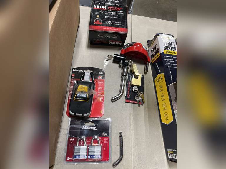 Brok Anti-Theft Lock Kit Trailer Lock kit; NIB complete with Keys ...