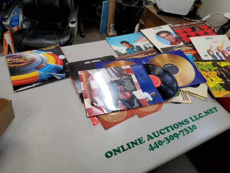 LOT OF RECORDS - #1 Online Auctions LLC