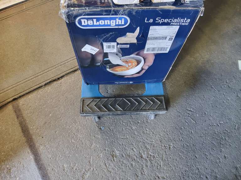 NEW COMMERCIAL EXPRESSO MACHINE, DELONGHI - #1 Online Auctions LLC