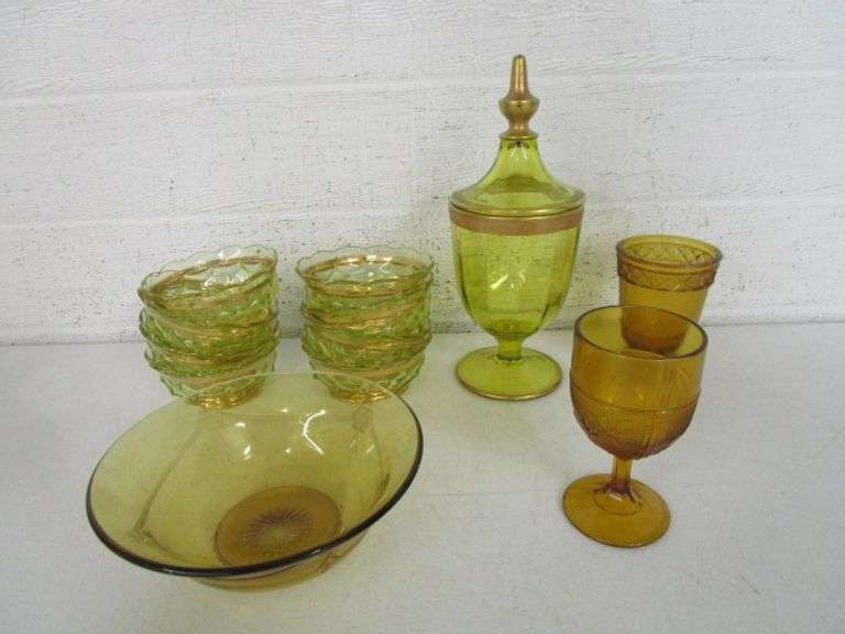 Assortment of Amber & Vaseline Glass - Oberman Auctions