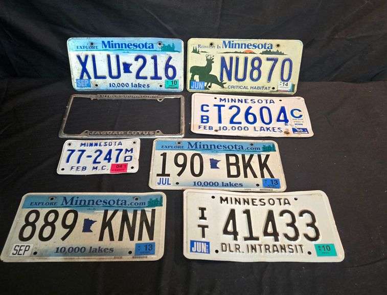 (7) License Plates - Oberman Auctions
