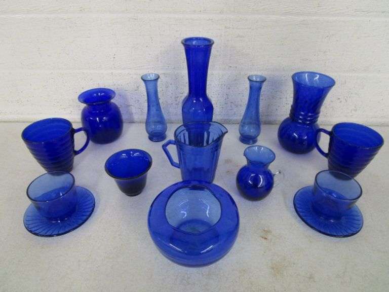 13 Pcs. of Blue & Cobalt Blue Glassware - Oberman Auctions