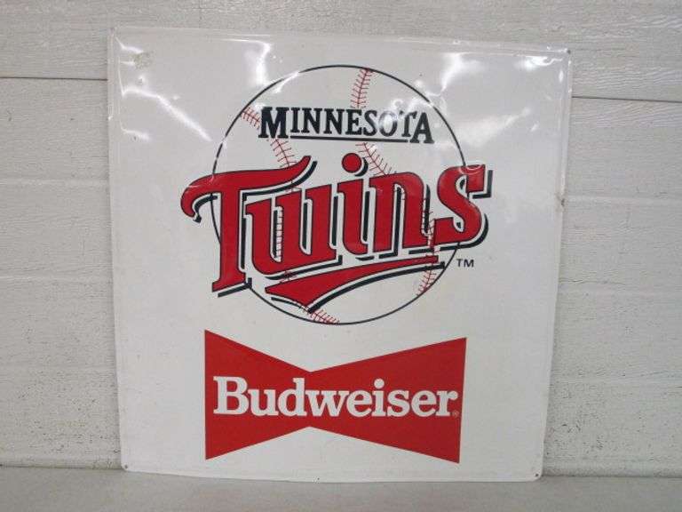 Budweiser Minnesota Twins Metal Sign - Oberman Auctions