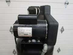 Morgan Series Reconditioned Vertical Air Compressor - Oberman Auctions