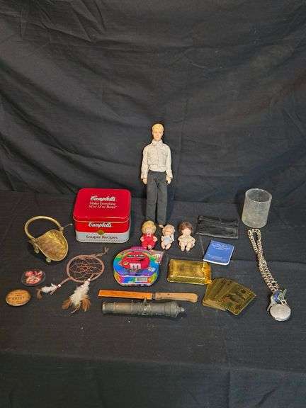 Vintage Collector Items - Oberman Auctions
