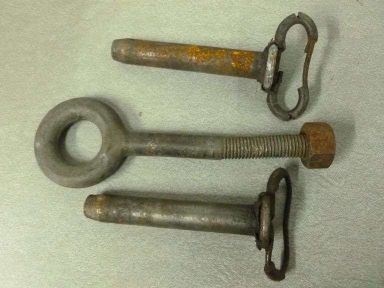 (2) Heavy Duty 5.5" Drop Pins / Steel Tow Bolt - Oberman Auctions