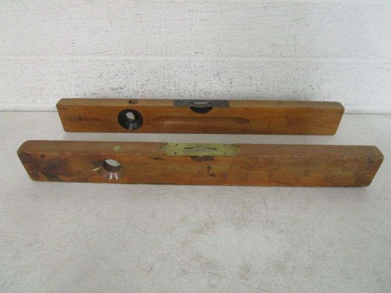 Stanley and Disston & Morse 24" Cherrywood Levels - Oberman Auctions