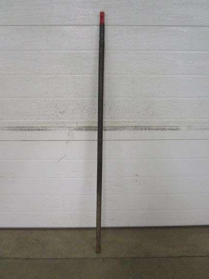 50" Ice Chiesel - Oberman Auctions