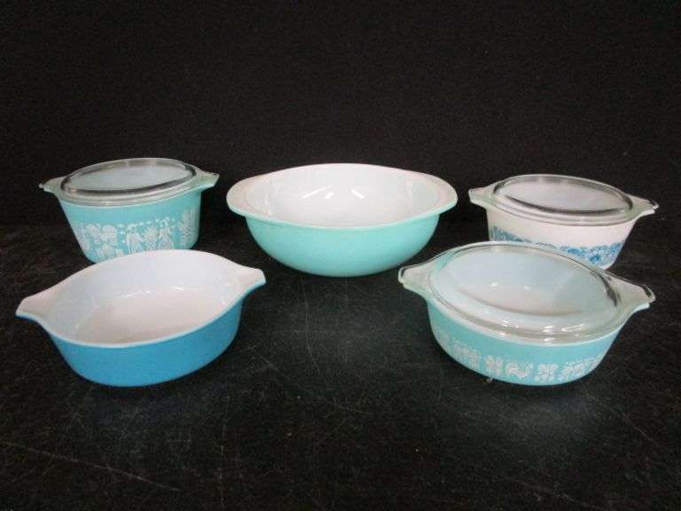 5 Pcs. of Vintage Pyrex Cookware - Oberman Auctions
