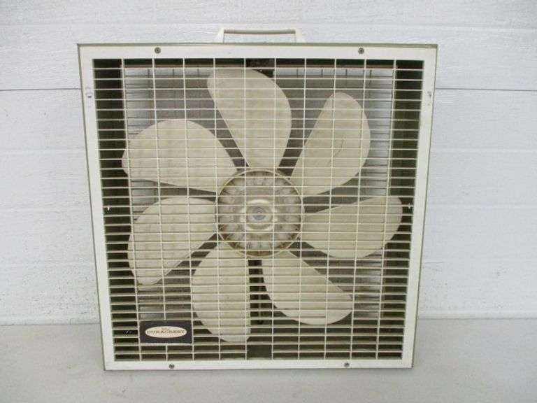 Duracrest 20" 2 Speed Fan - Oberman Auctions