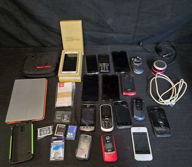 Cell Phones & Cases - Oberman Auctions