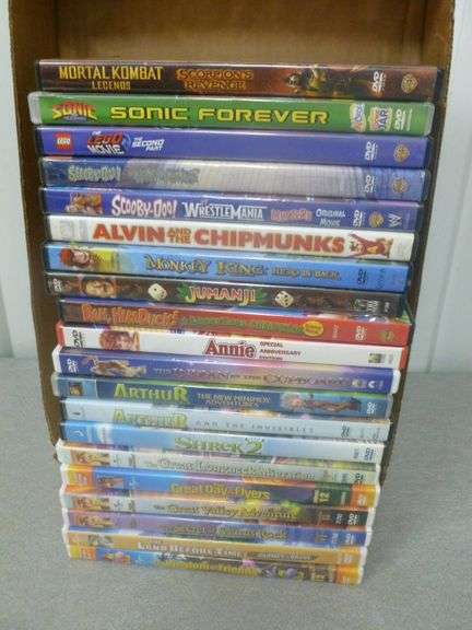 Group Of (20) Good Kids DVD Movies That Match The Case - Oberman Auctions