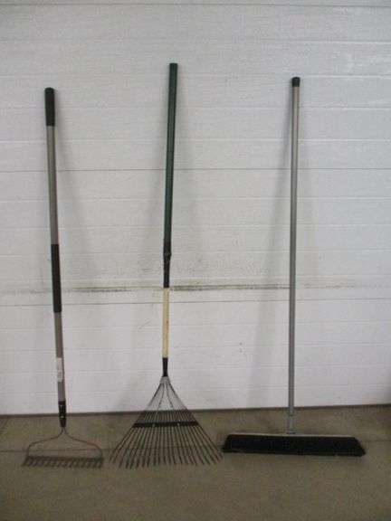 Bronco Bow Rake, Leaf Rake & 24" Push Broom - Oberman Auctions