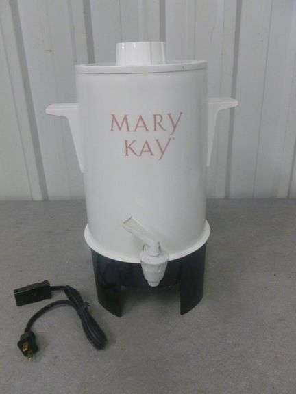 Regal Ware - Mary Kay 20 Cup Coffee Percolator - Oberman Auctions