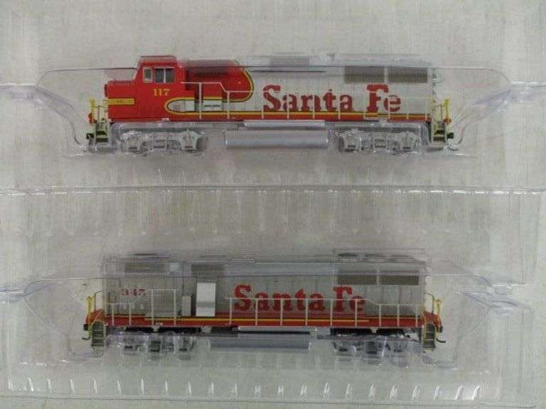 HO Athearn Santa Fe GP60M & GP60B Warbonnet Locomotive Set 117 & 345 ...