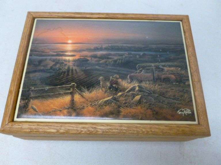Terry Redlin Wooden Keepsake Box - Oberman Auctions