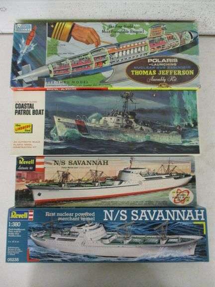 2 - Revell, 1 - Lindberg Ship Models & a Renwal Submarine Model - All ...