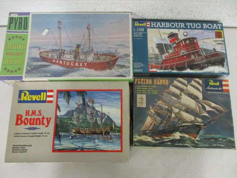 3 - Revell & a Pyro Ship Models - Look Complete or Still Sealed In Box ...