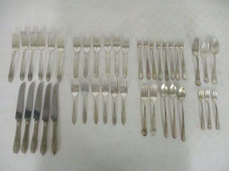 Assortment of Silver Plate Flatware - Oberman Auctions