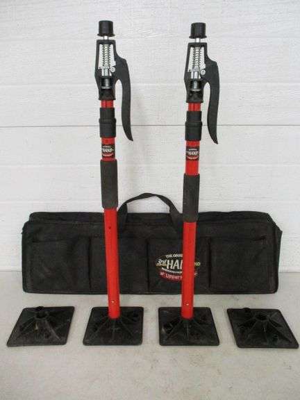 The Original 3rd Hand 28"/60" Upper Hand w/Carry Bag - Oberman Auctions