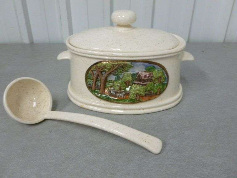 Nice Ceramic Soup Turin & Ladle - Oberman Auctions