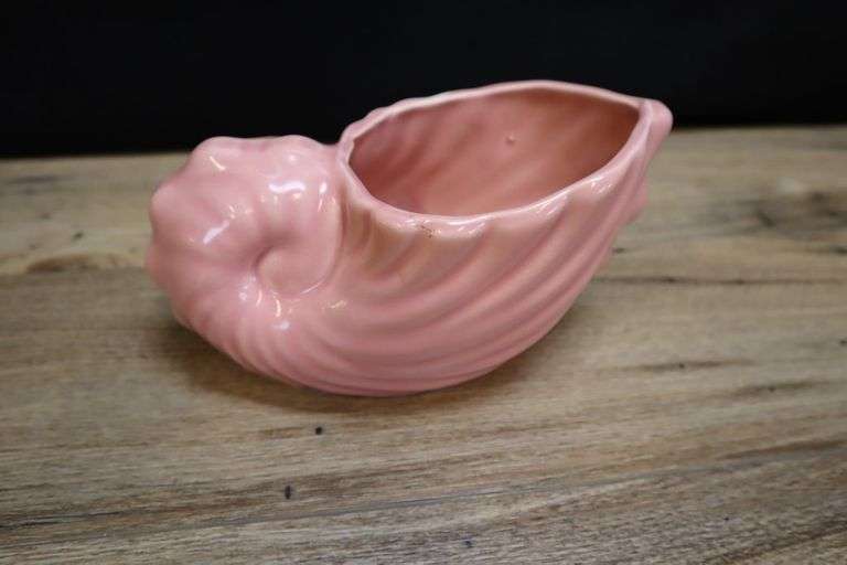 Vintage Nelson Mccoy Pottery Pink Shell Planter - Pacific Auctions And ...